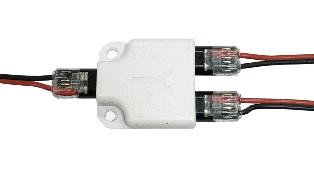 FluxTech - Low Voltage Power Distribution Hub with 2 Pin Plug Butt-Typ ...